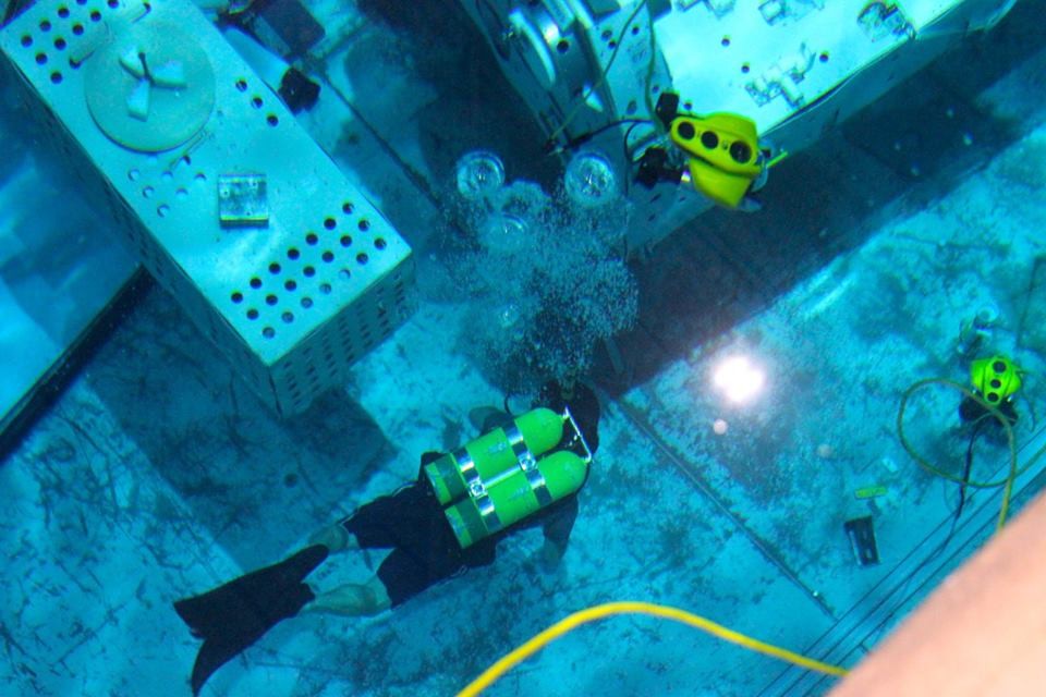 May 18, 2017 - The 2016 'Best of VideoRay' Photo Contest - VideoRay ...